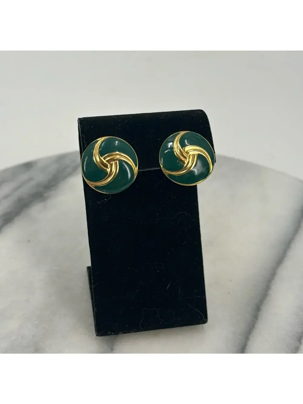 Vintage | Jewelry | Vintage Green And Gold Trinity Domed Circle Stud ...